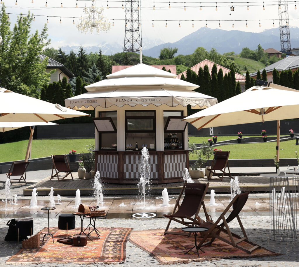 12 STOREEZ и ABR открывают два летних пространства в Алматы | 98mag